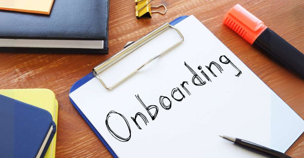Onboarding d’un stagiaire : les étapes clés pour une intégration...